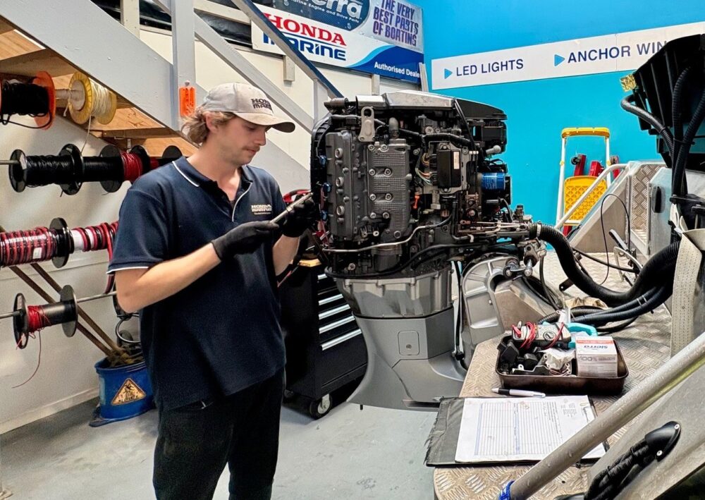 Pre purchase boat inspections - GT Marine: Outboard Motor Specialist